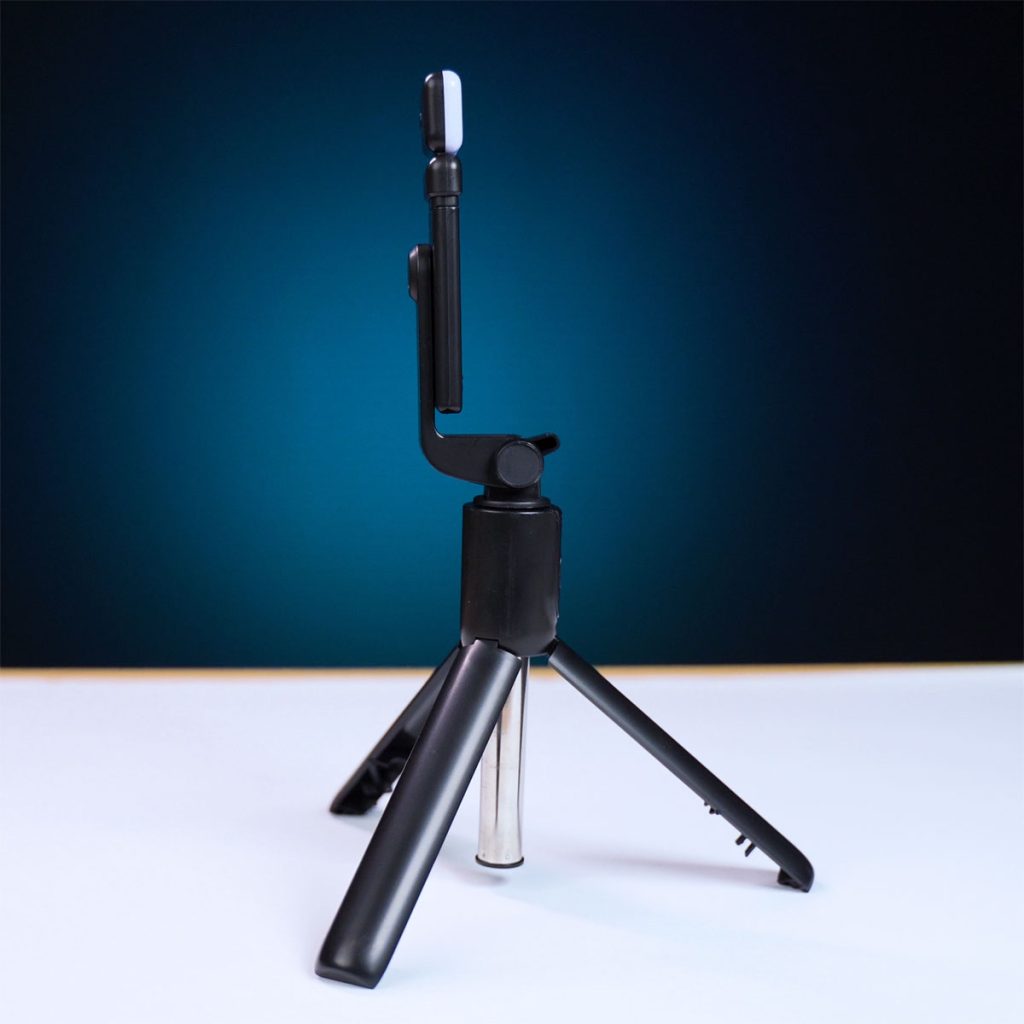 4-in-1 Multifunctional Selfie Stick, Tripod Stand, Bluetooth & Selfie ...